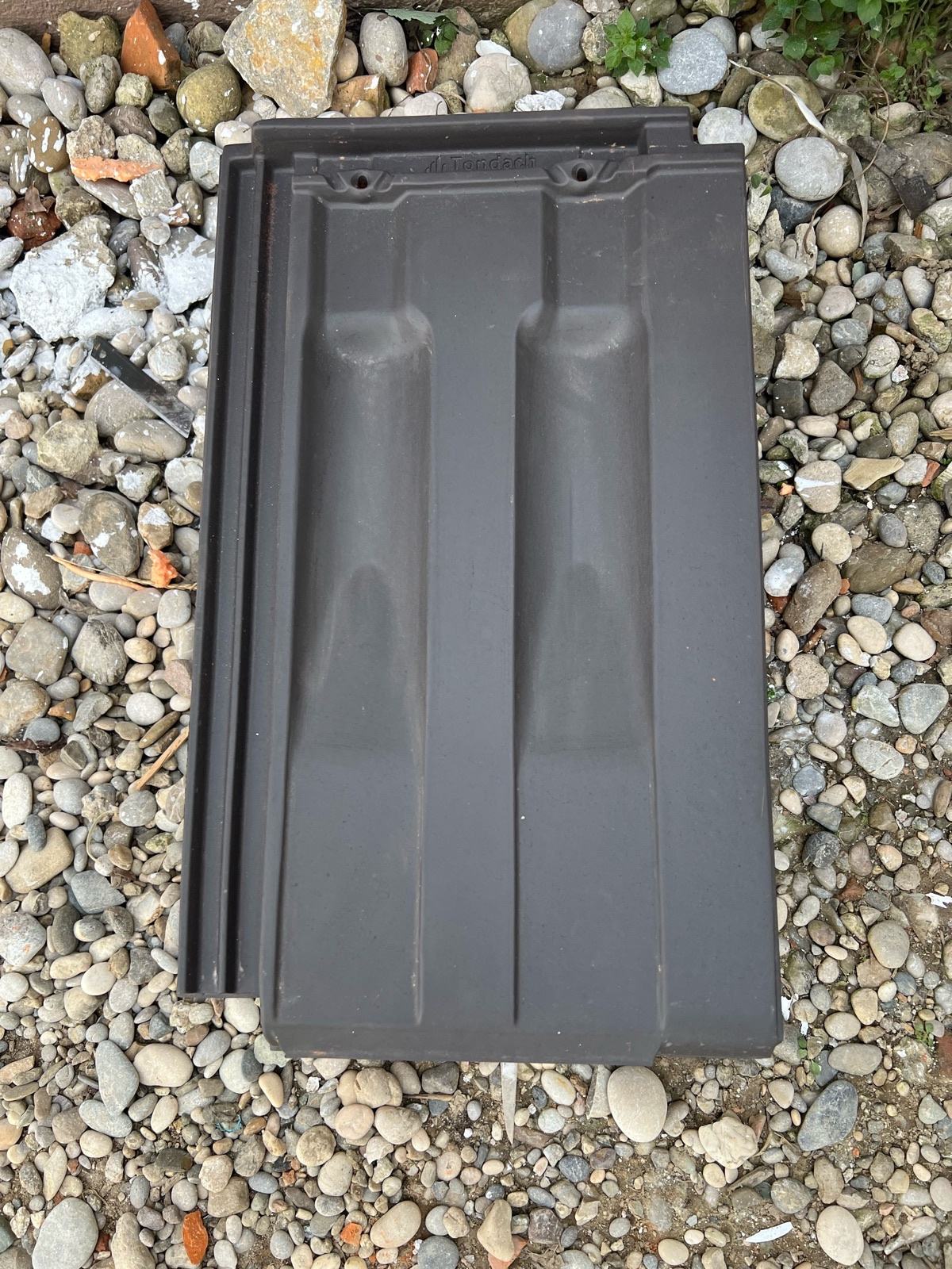 Tondach Jupiter crni mat