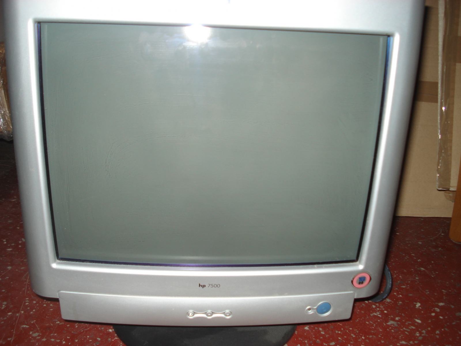 Monitor HP 7500