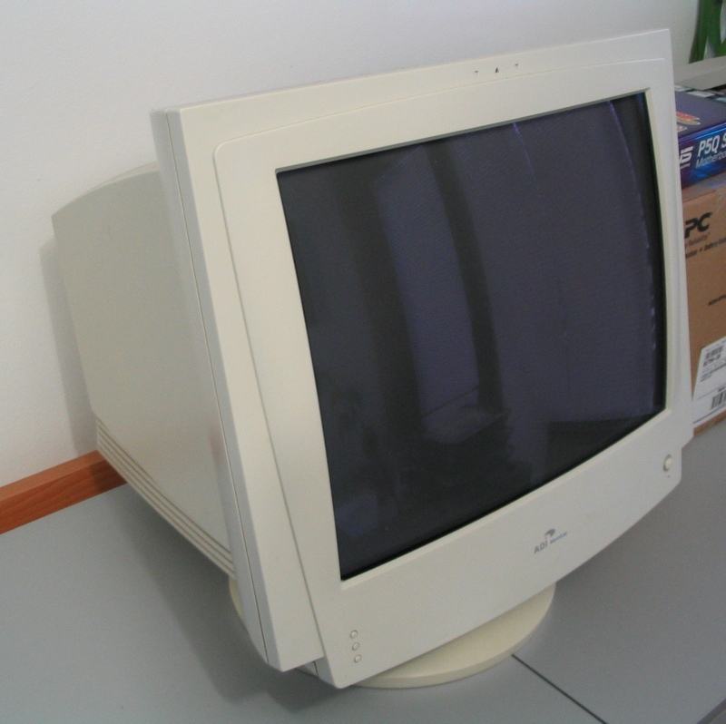 prodajem monitor 19 ADI microscan 6P