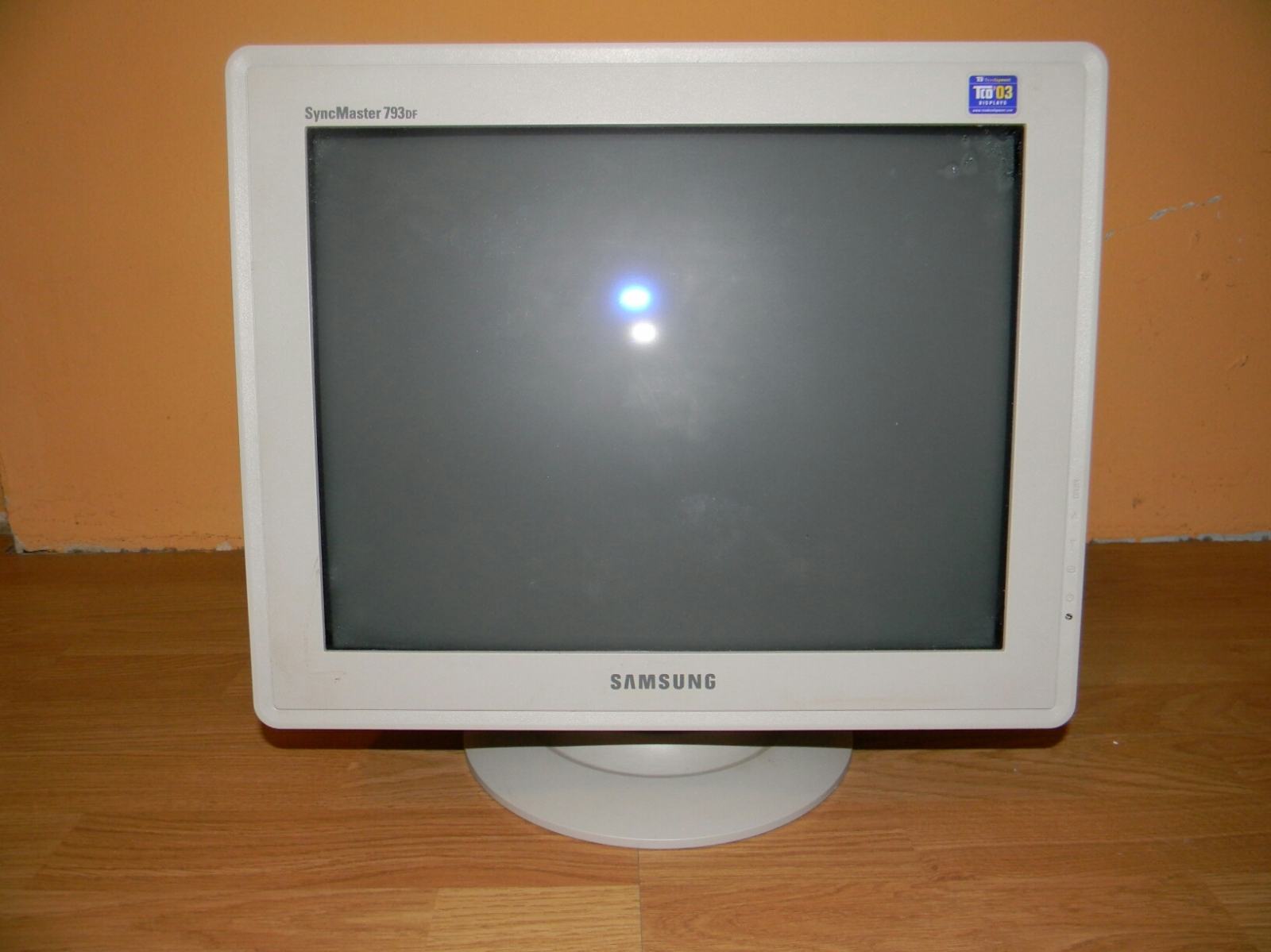 Samsung SyncMaster 793DF