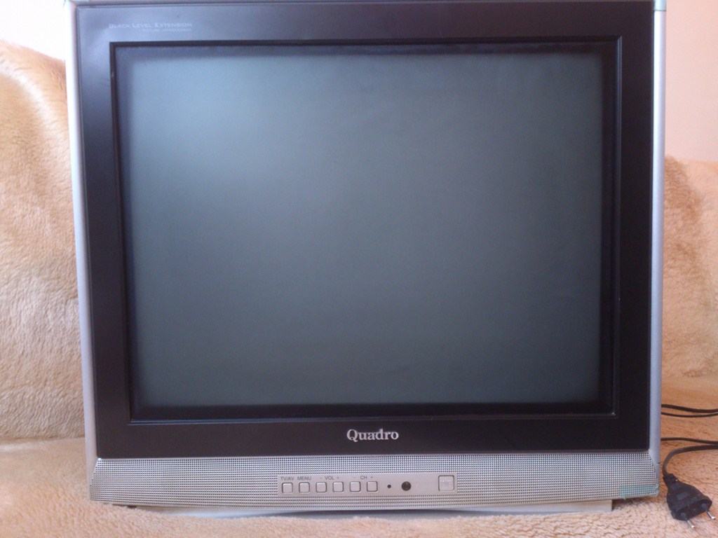 CRT televizor Quadro