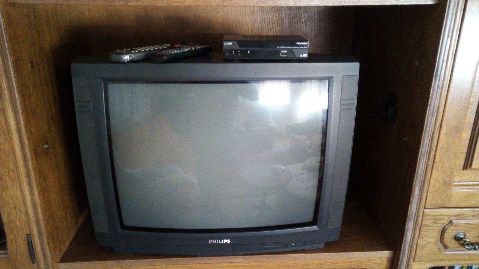 Crt tv philips black line 63cm