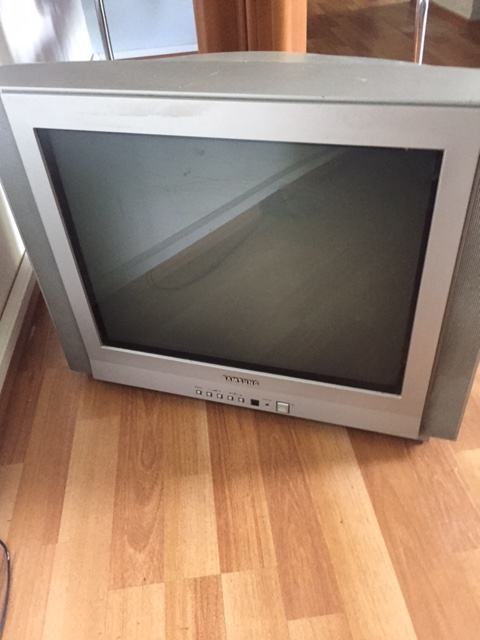 Prodajem Samsung CRT TV