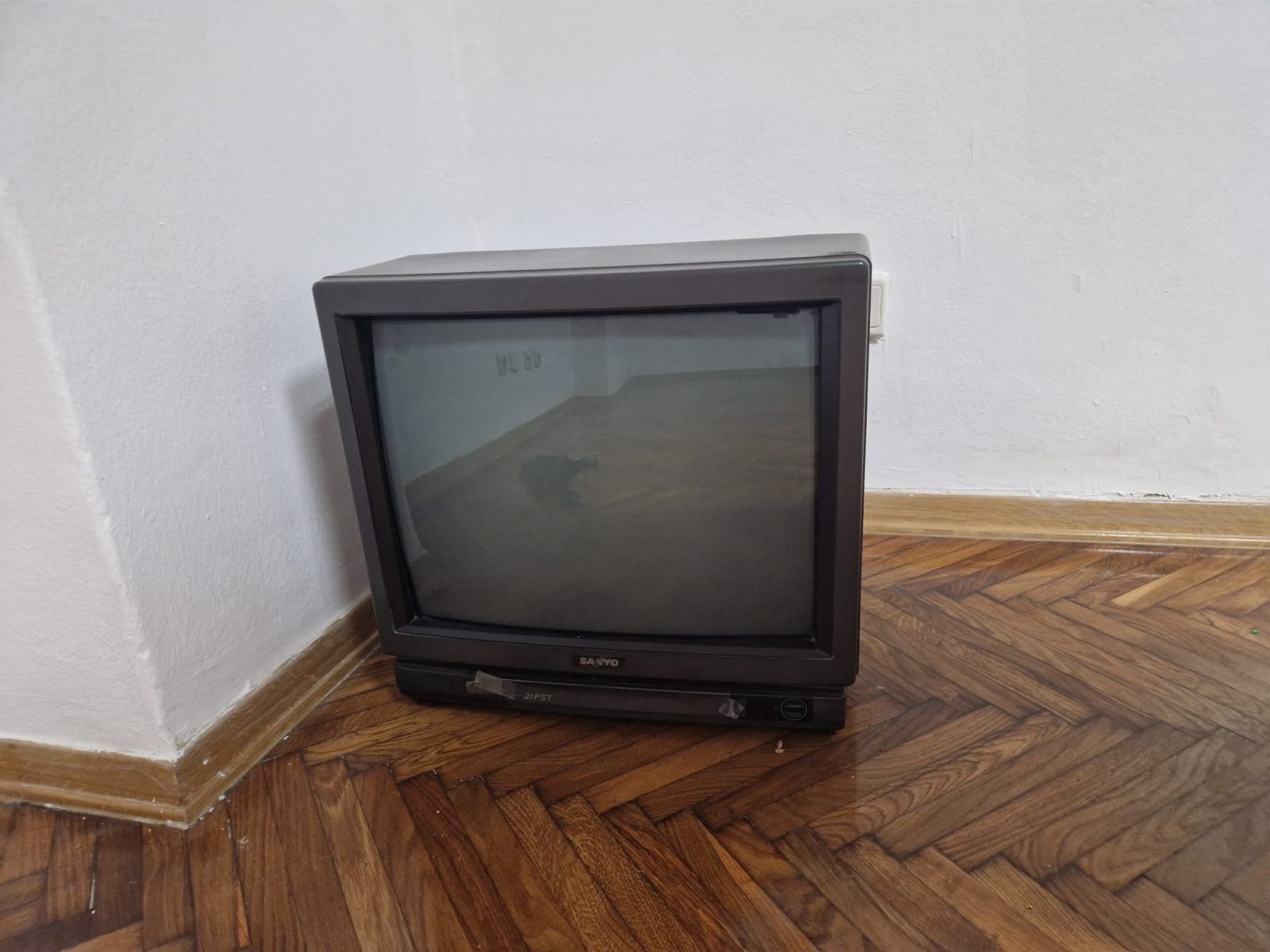 Sanyo CRT TV