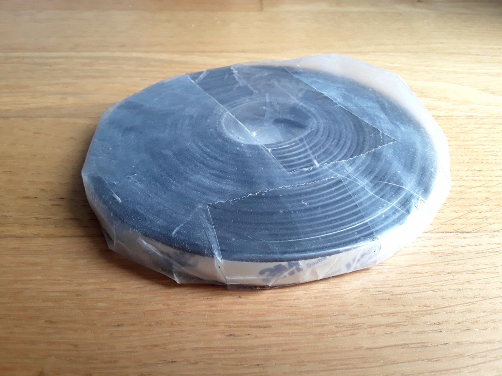 3M samoljepljiva magnetna traka 12mm /2.4mm/ 5m