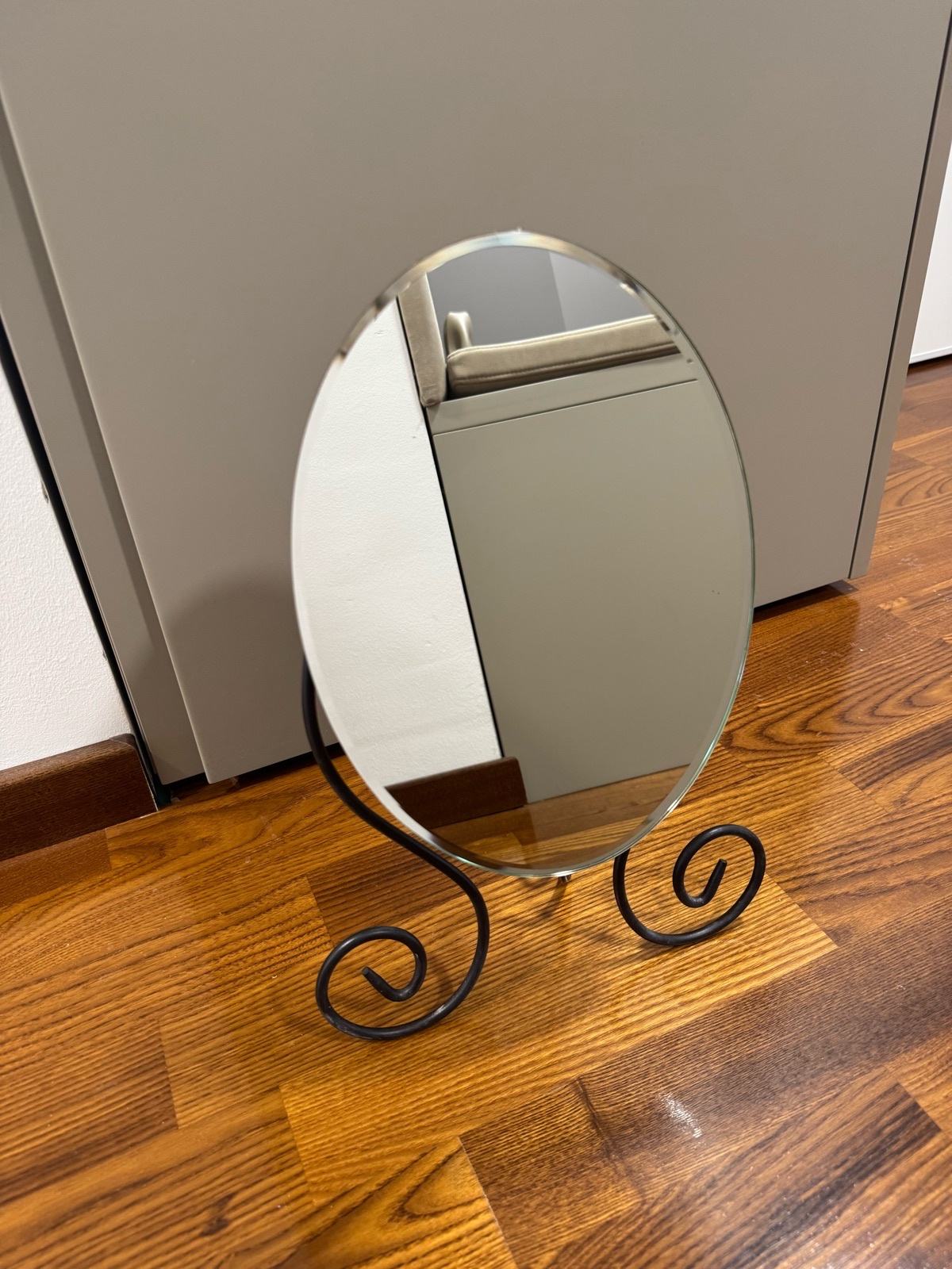 Ikea MYKEN stolno ogledalo