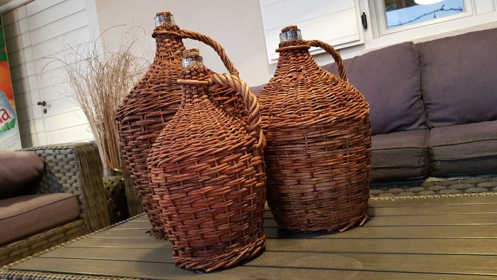 Pletene boce od 5 do 25L, više komada.