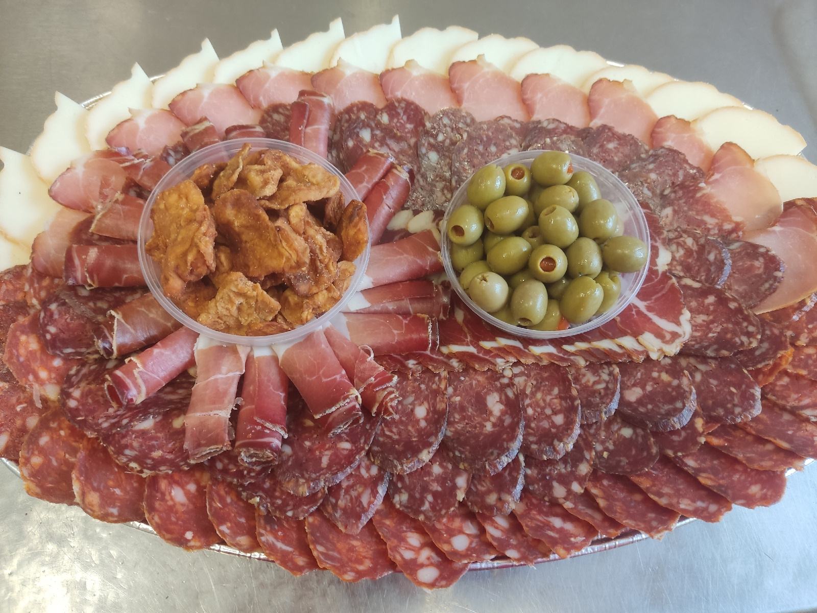 Suhomesnate domaće plate