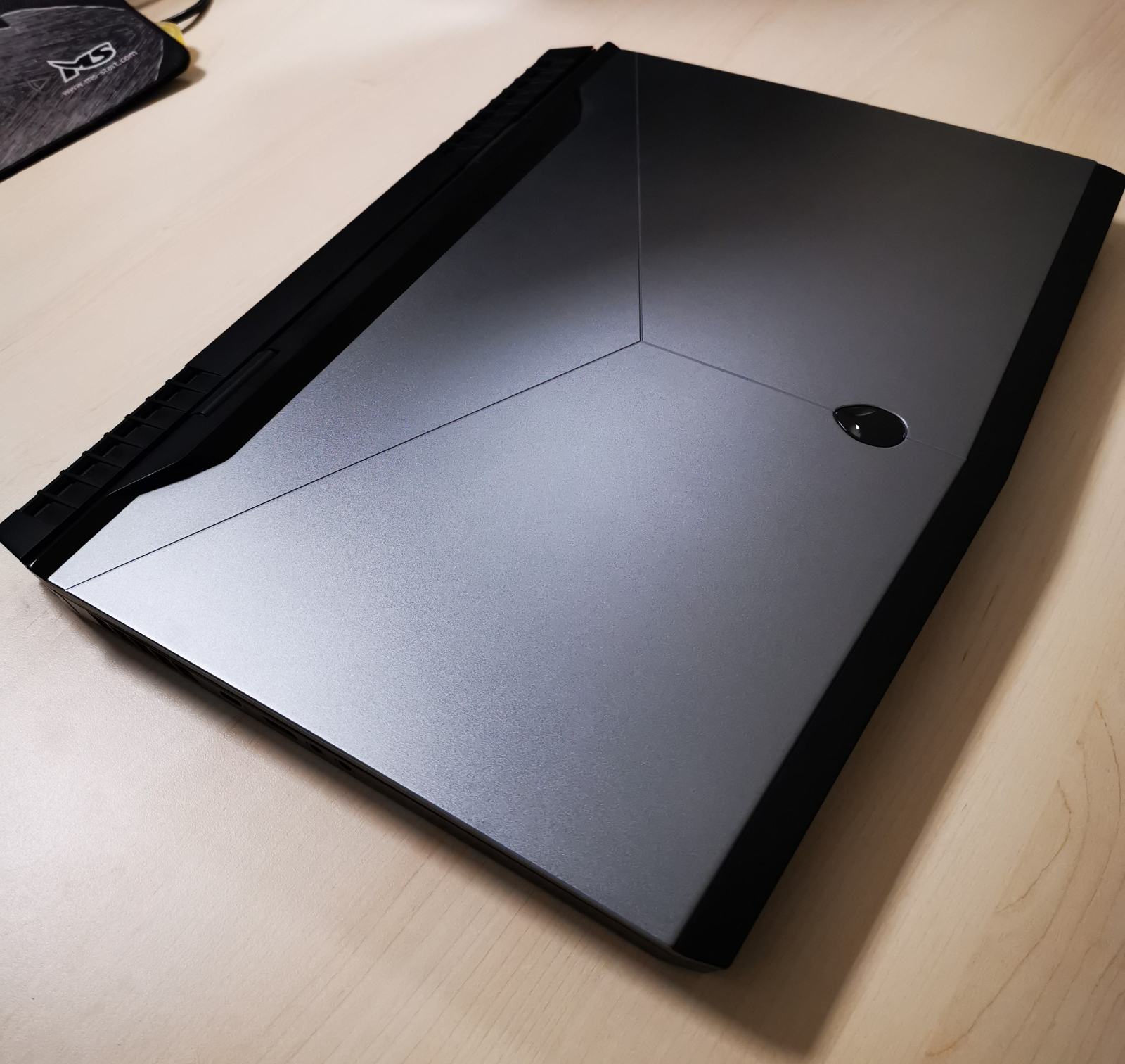 Alienware 17 R4 ---- 3000Kn