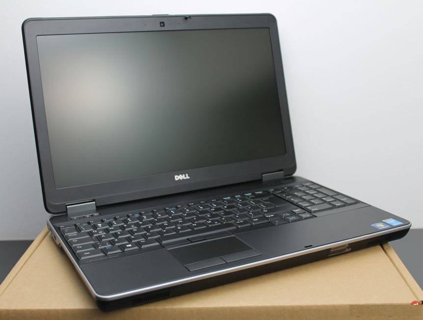 Dell E6540, Win 10 original, SSHD 500gb, 8GB RAM, HD 8790m 2gb
