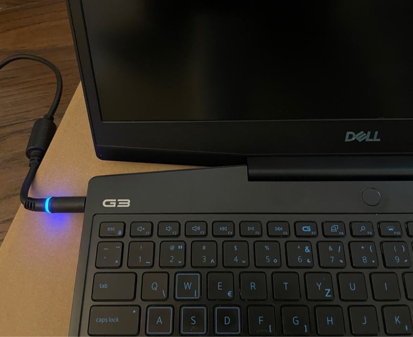 Gaming Dell g3 laptop pod garancijom