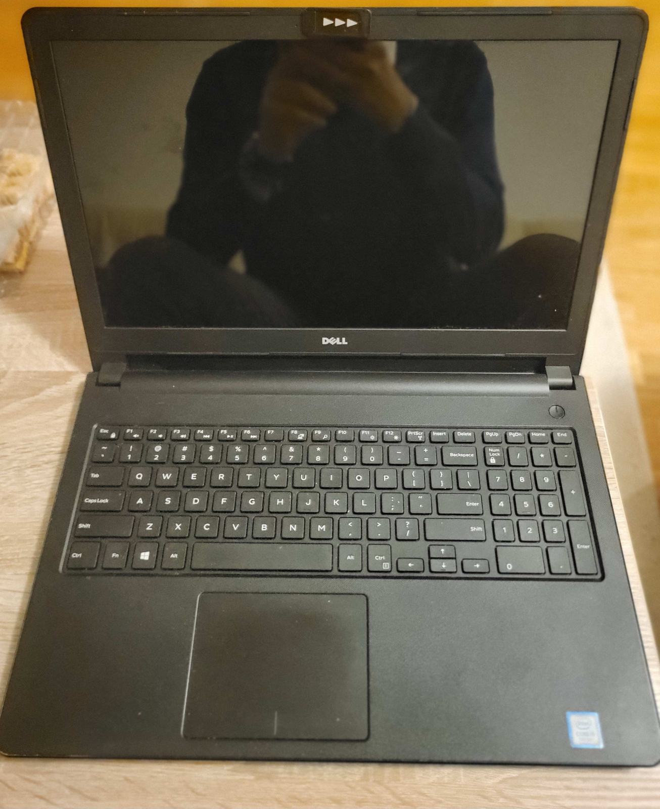 DELL Inspiron 5567 15.6, Core i5-7200U, 8GB DDR4, 256GB SSD, Win10