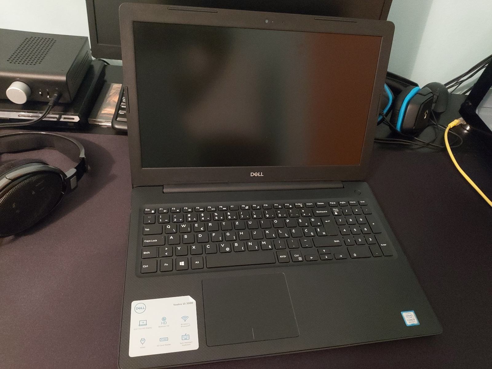Laptop Dell Vostro 3583 / I5, 8GB RAM, 256GB pohrane, Windows 10 Pro