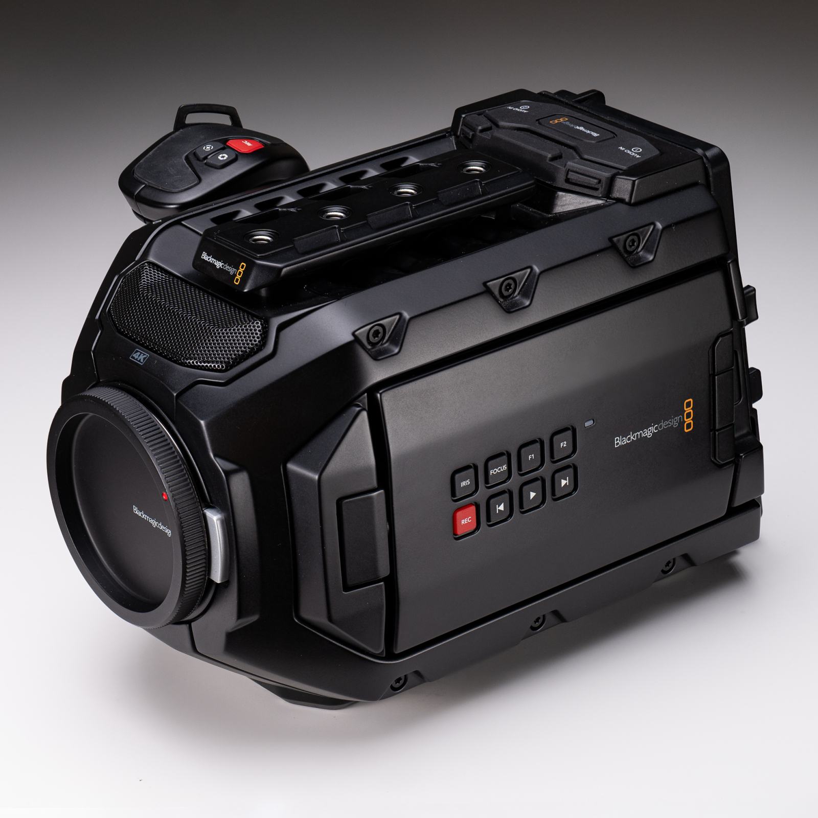 Blackmagic Mini URSA 4k EF