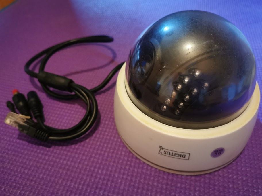 DIGITUS plug&view OptiDome Wireless 11N Indoor 2MP Dome Camera