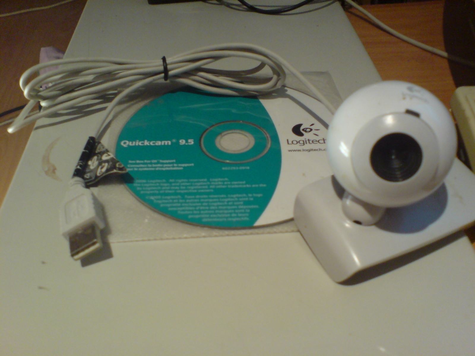 LOGITECH QUICKCAM 9.5