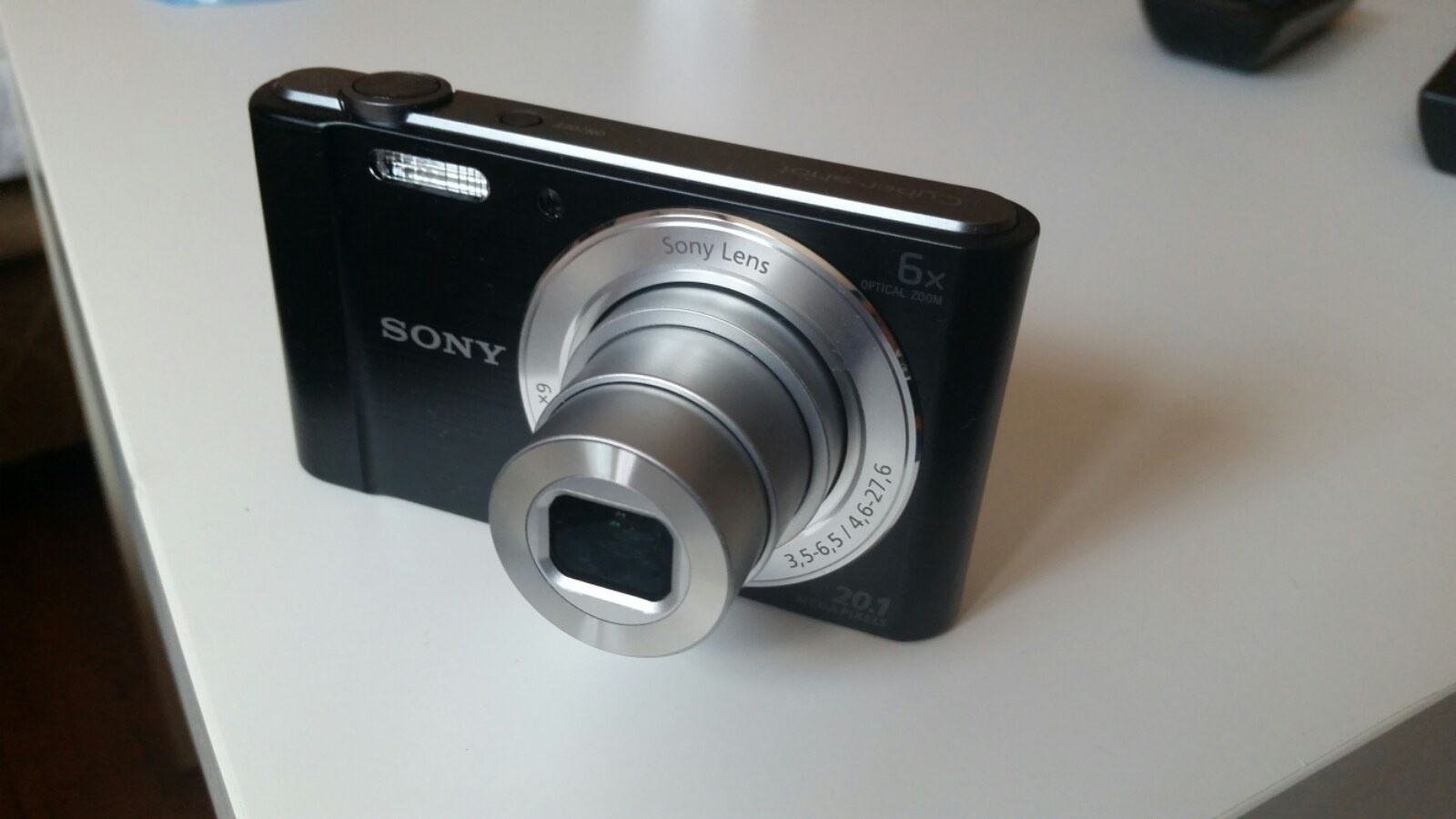 Digitalni fotoaparat Sony DSC- W810