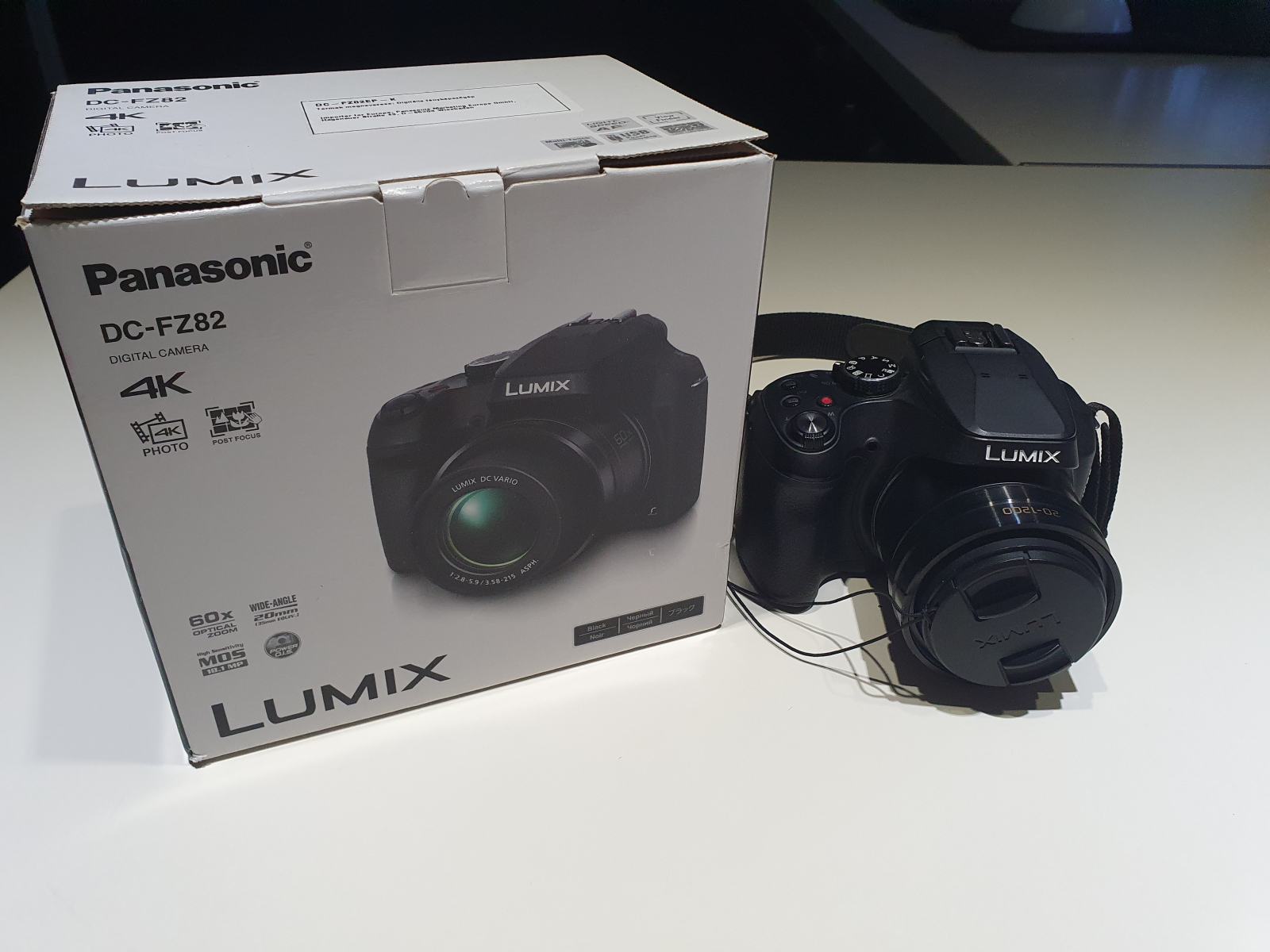 Panasonic Lumix FZ82