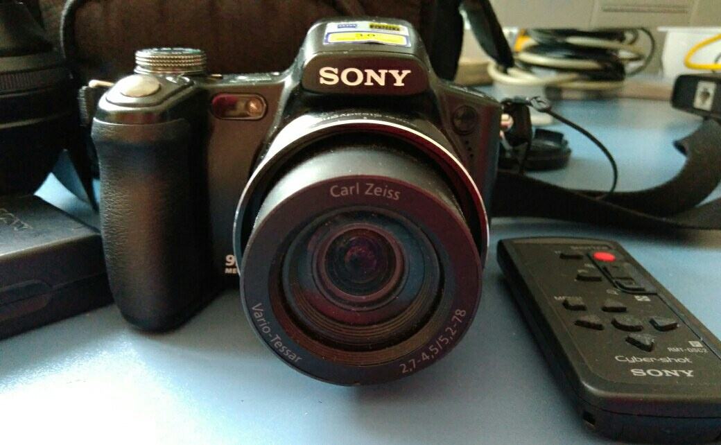 Sony dsc h50