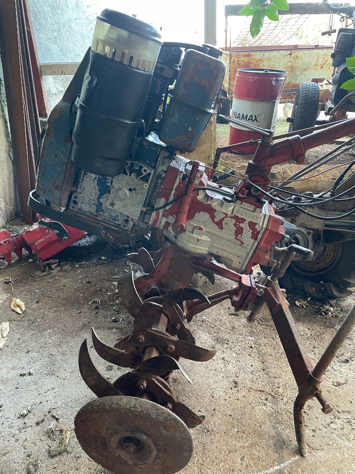 Lombardini motor freza