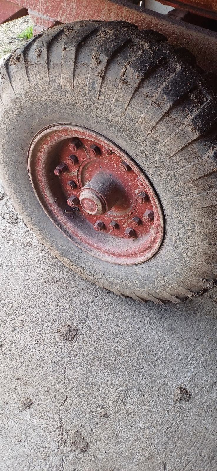 felge i gume za prikolicu 16 i 19.5 cola