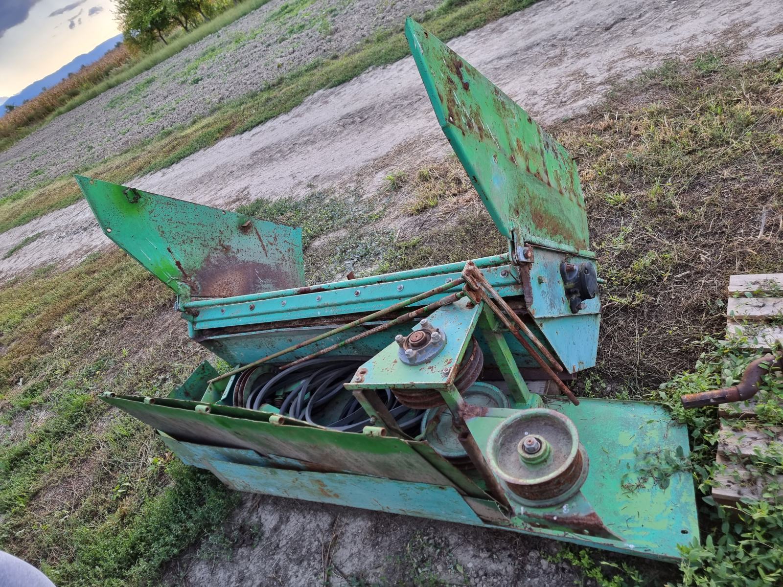 Sječka kombaja đuro đaković