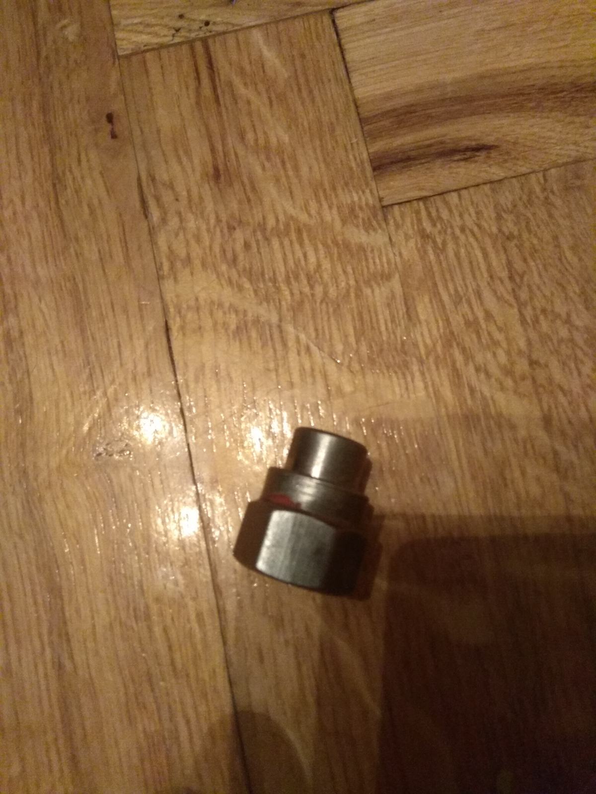 MATICA OSOVINE CENTRIFUGALNOG FILTERA MTZ