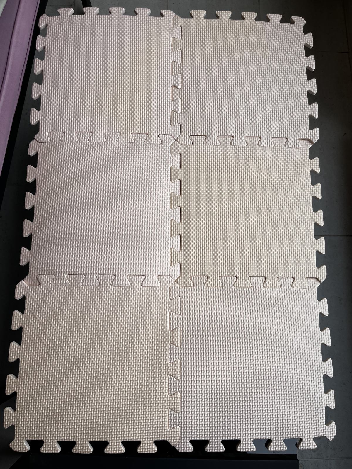 Puzzle podloga za igru u bež boji, 40kom