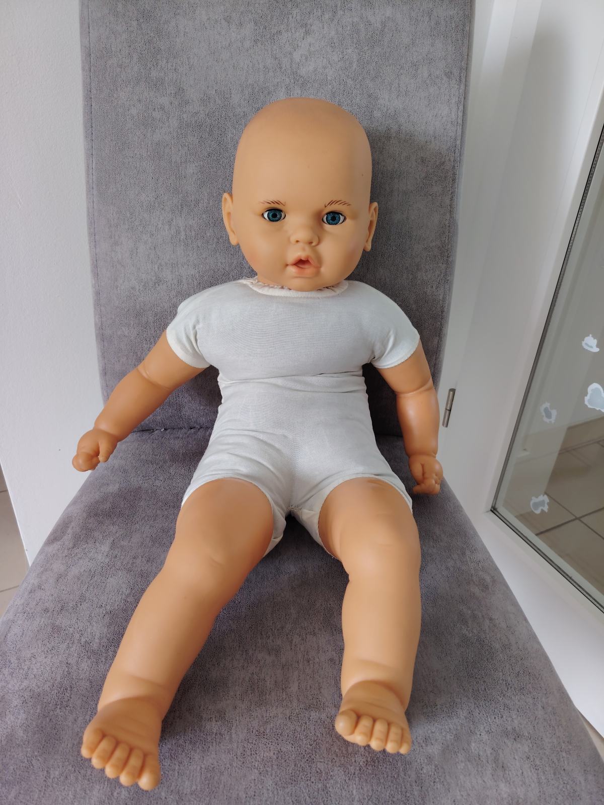 Vintage stara lutka djeteta