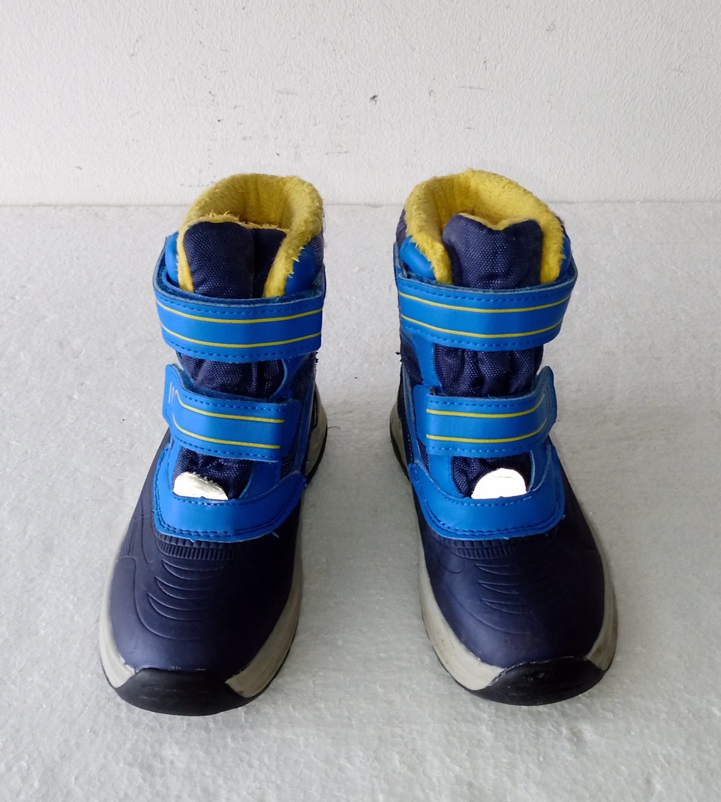 LUPILU buce/ vel. 29