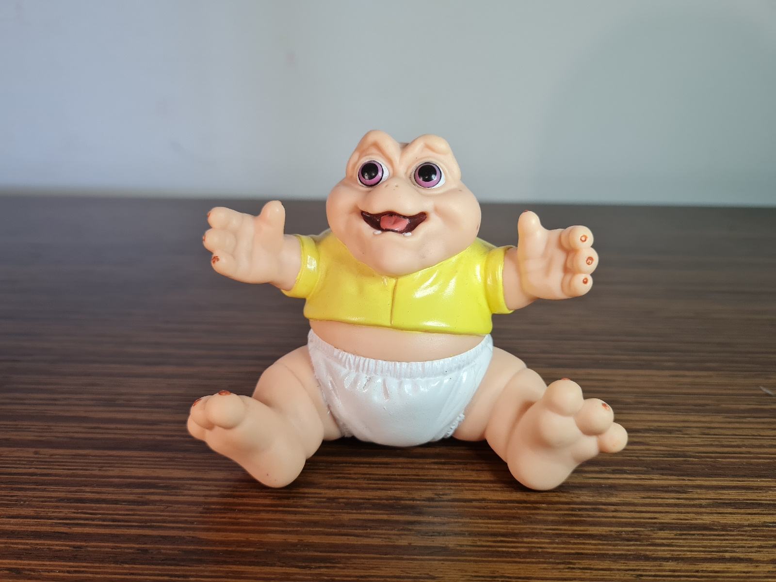 Baby Sinclair iz Dinosaurs tv serije figura