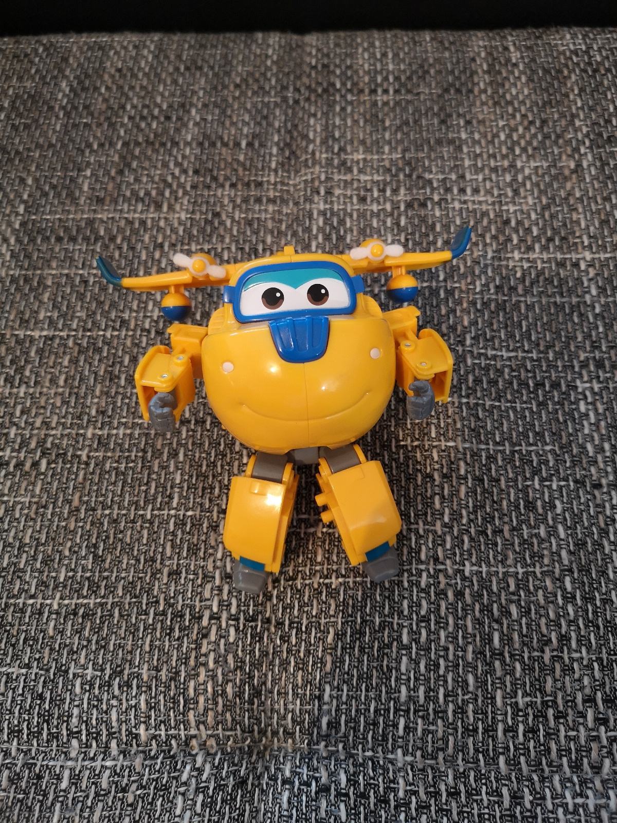 Super Wings - transformer