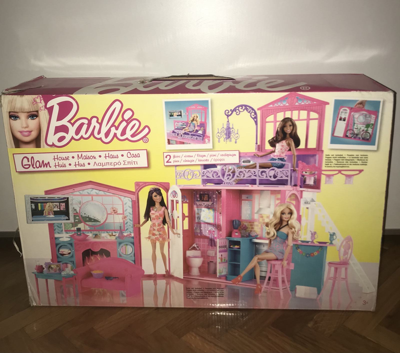 Barbie kuća, REZERVIRANO