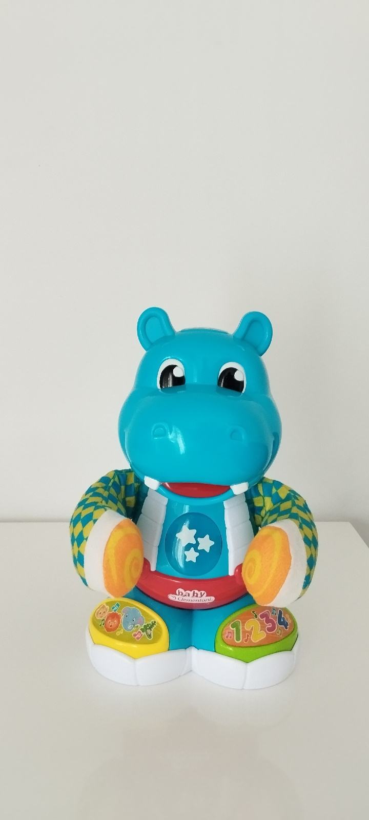 Clementoni interaktivni Filip (pleše,svira,svijetli)