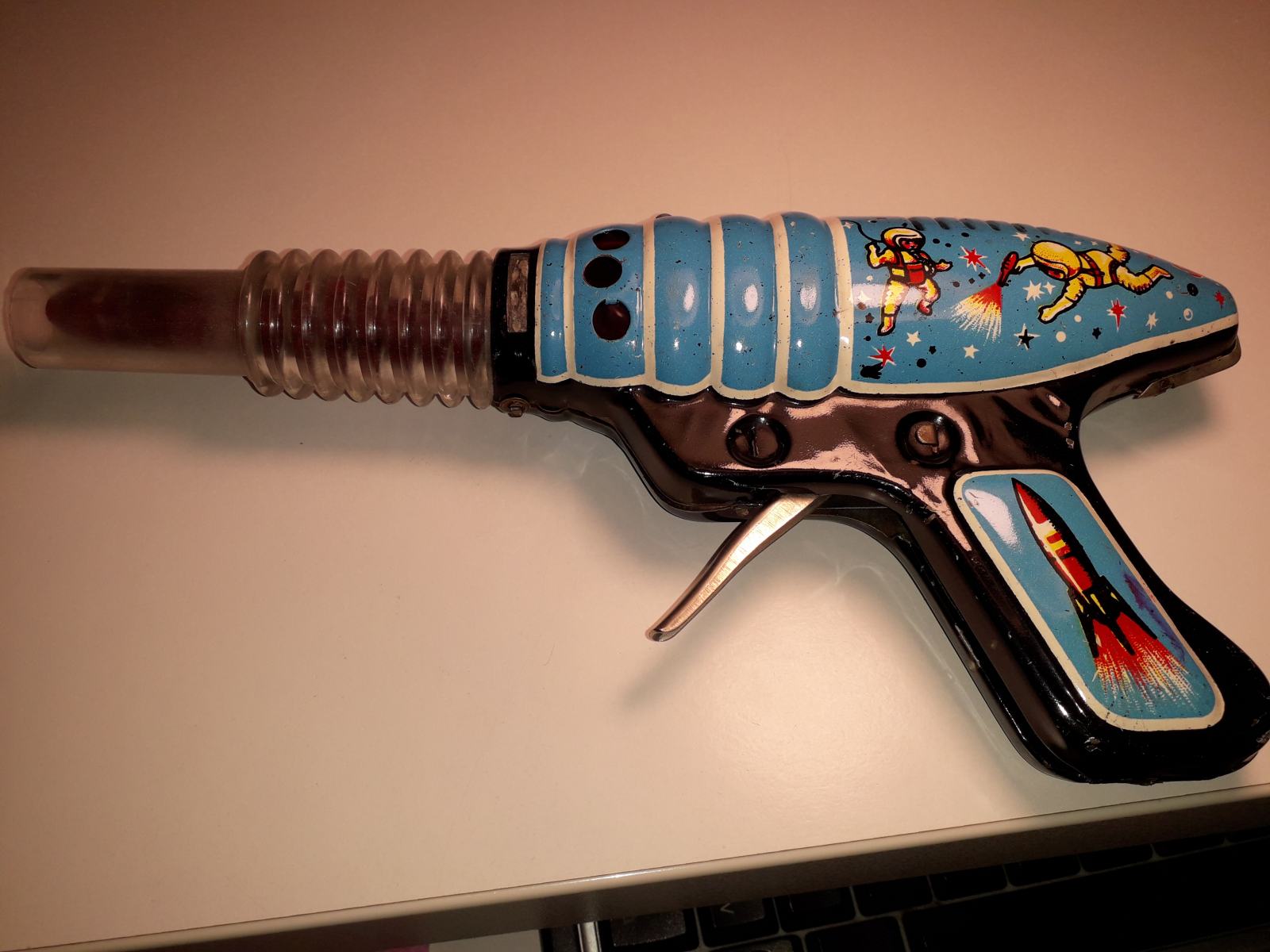 FLASH GORDON GUN