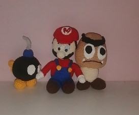 Super Mario-Luiđi -Goomba i boomba-heklani pamuk
