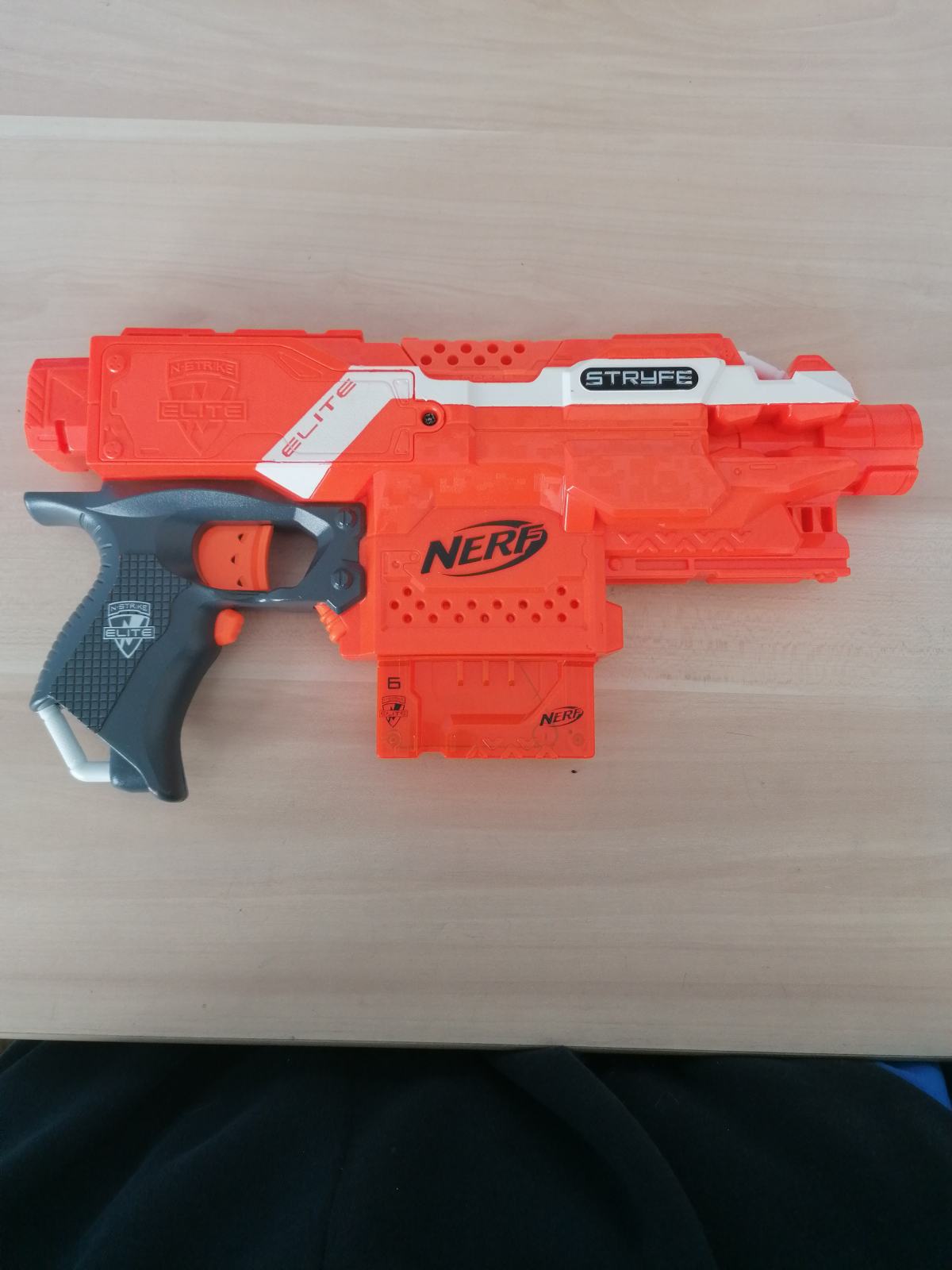 Nerf stryfe