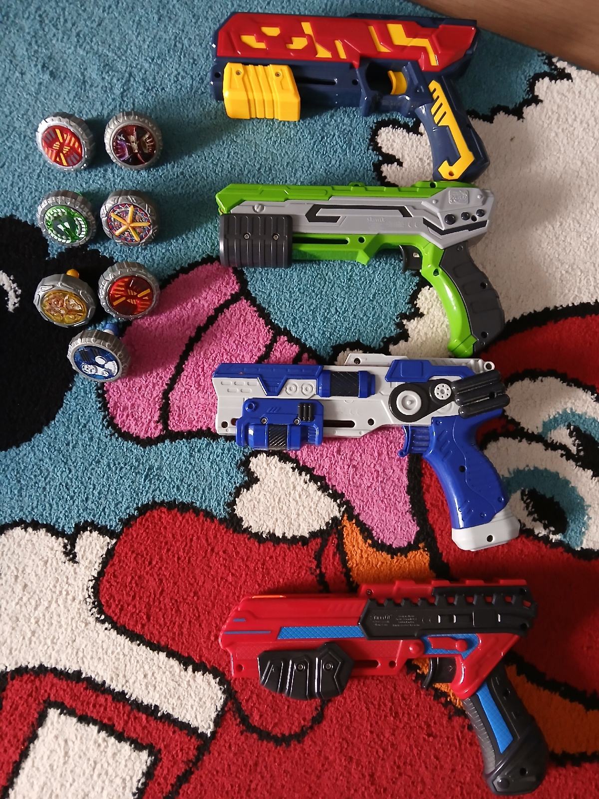 Spin fighters pištolji