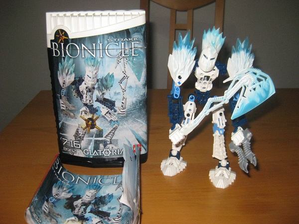 Lego Bionicle GLATORIAN -STRAKK 8982