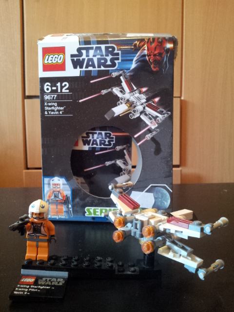 LEGO Set 9677 X-wing Starfighter & Yavin 4 Star Wars