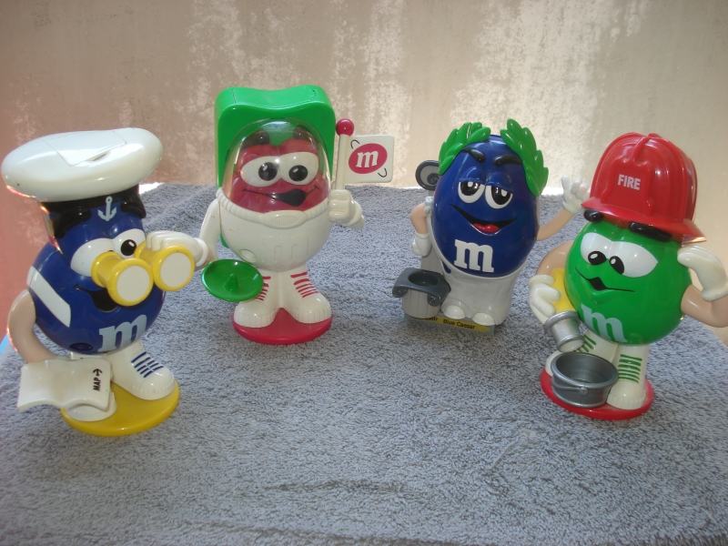 M&M Figure