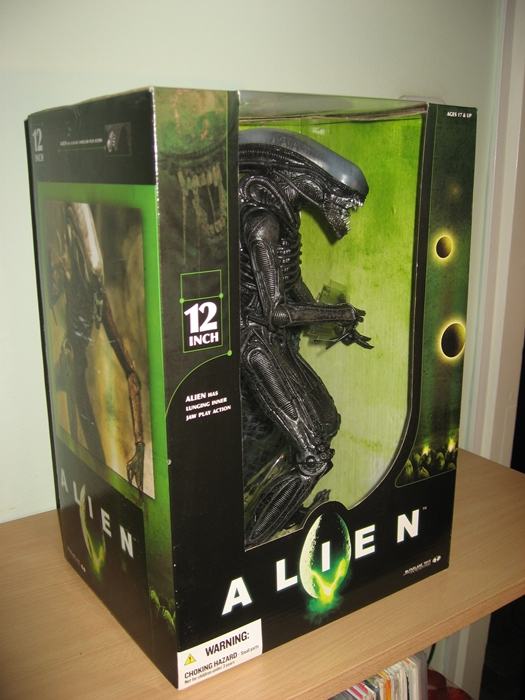 McFarlane ALIEN DELUXE BOX 12 Inch (neotvoren)