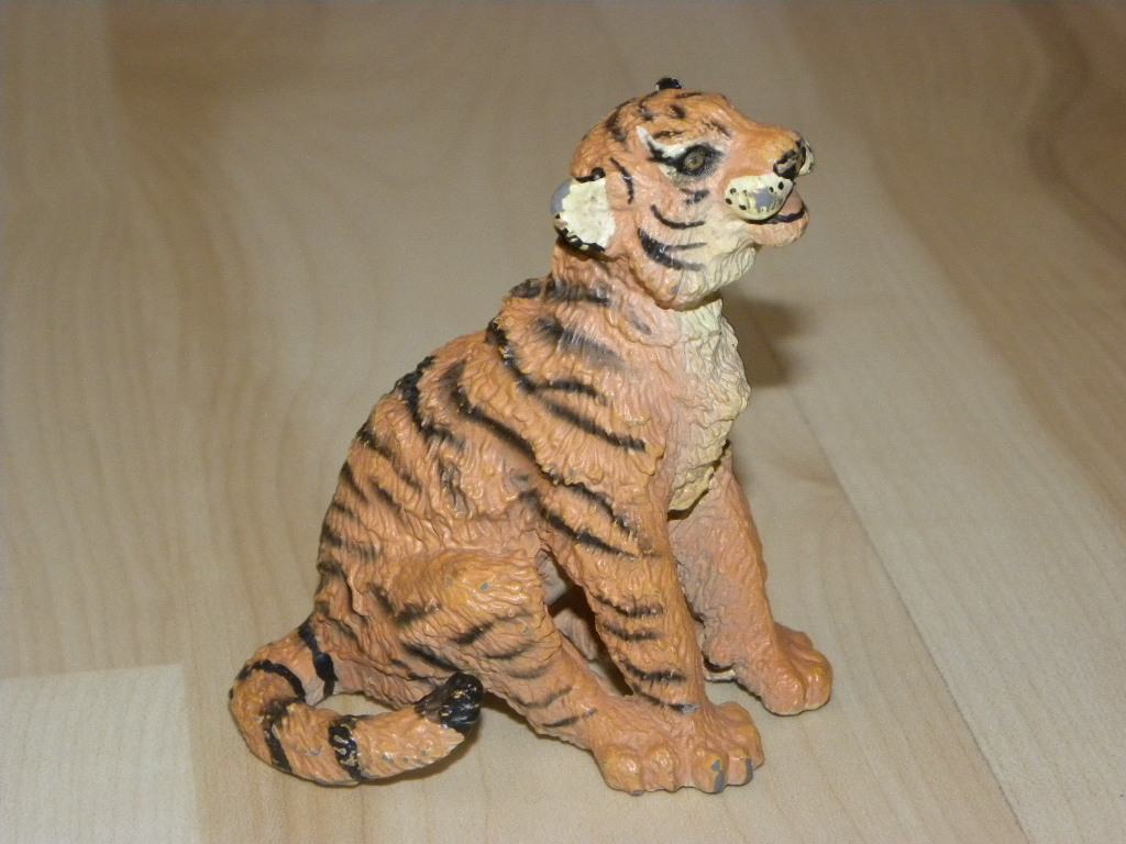 SAFARI - VANISHING WILD KOLEKCIJA - MALI TIGAR