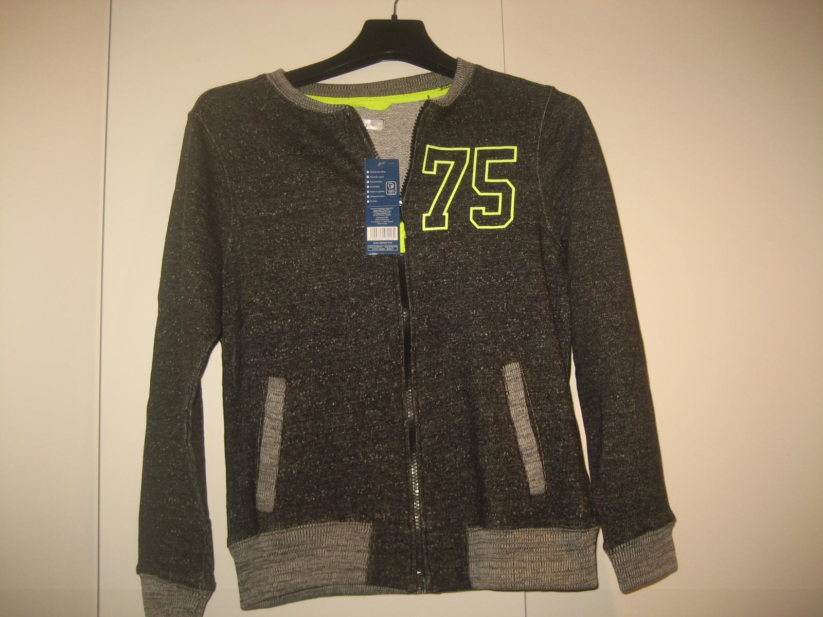 PROLJETNA JAKNA VEL. 146/152 NOVO