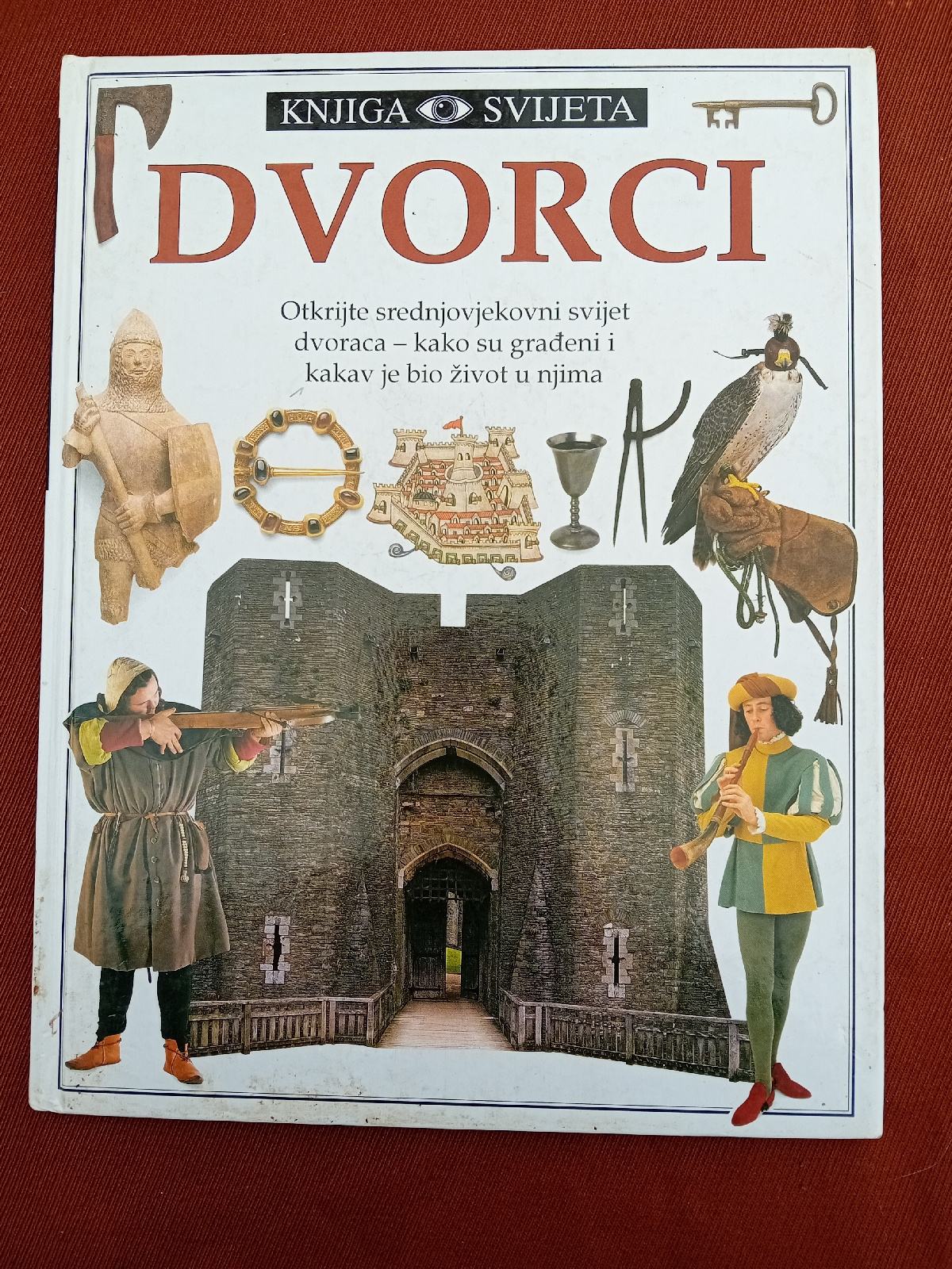 Christopher Gravett: Dvorci