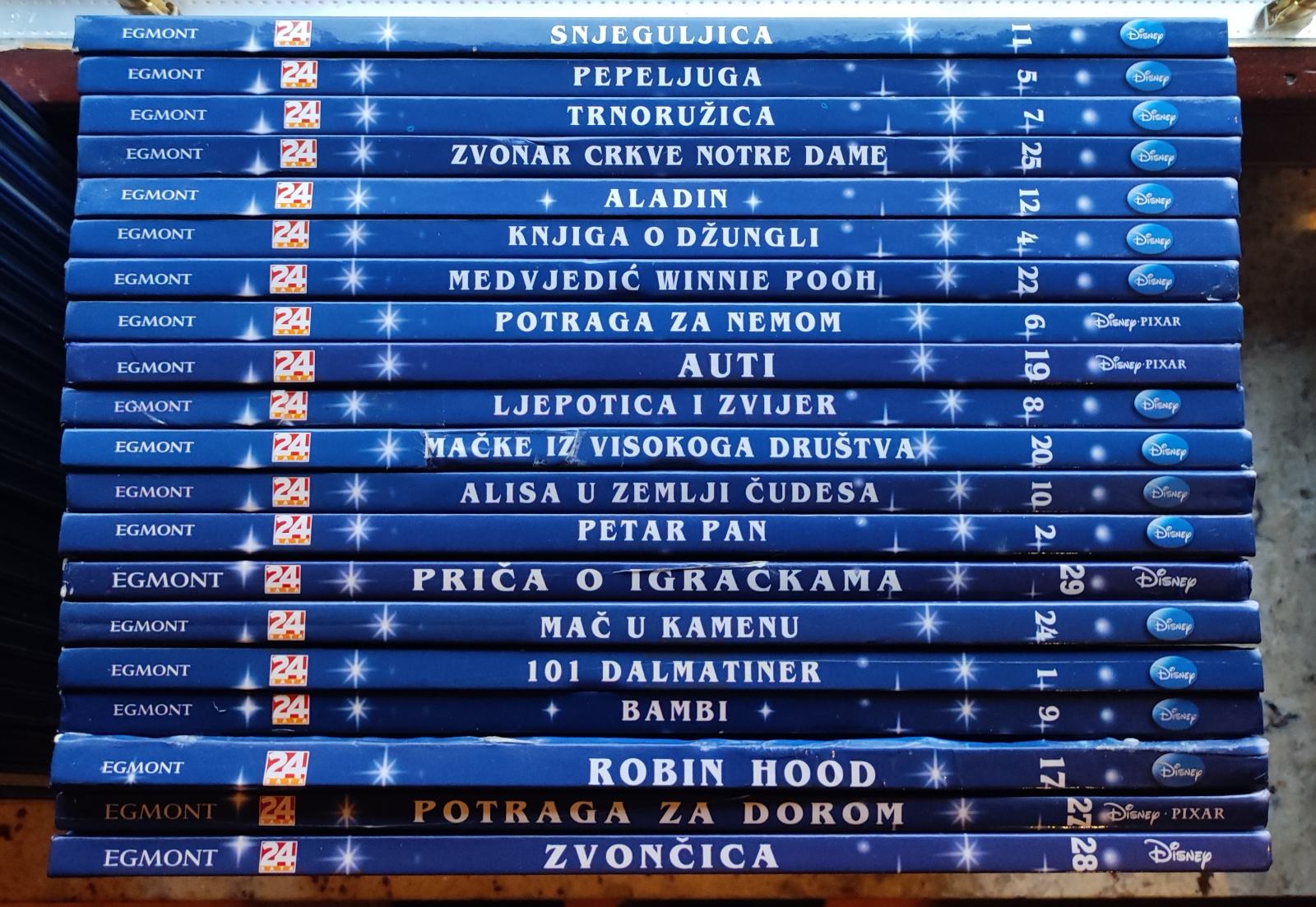 Disney knjige - slikovnice komplet 20 komada