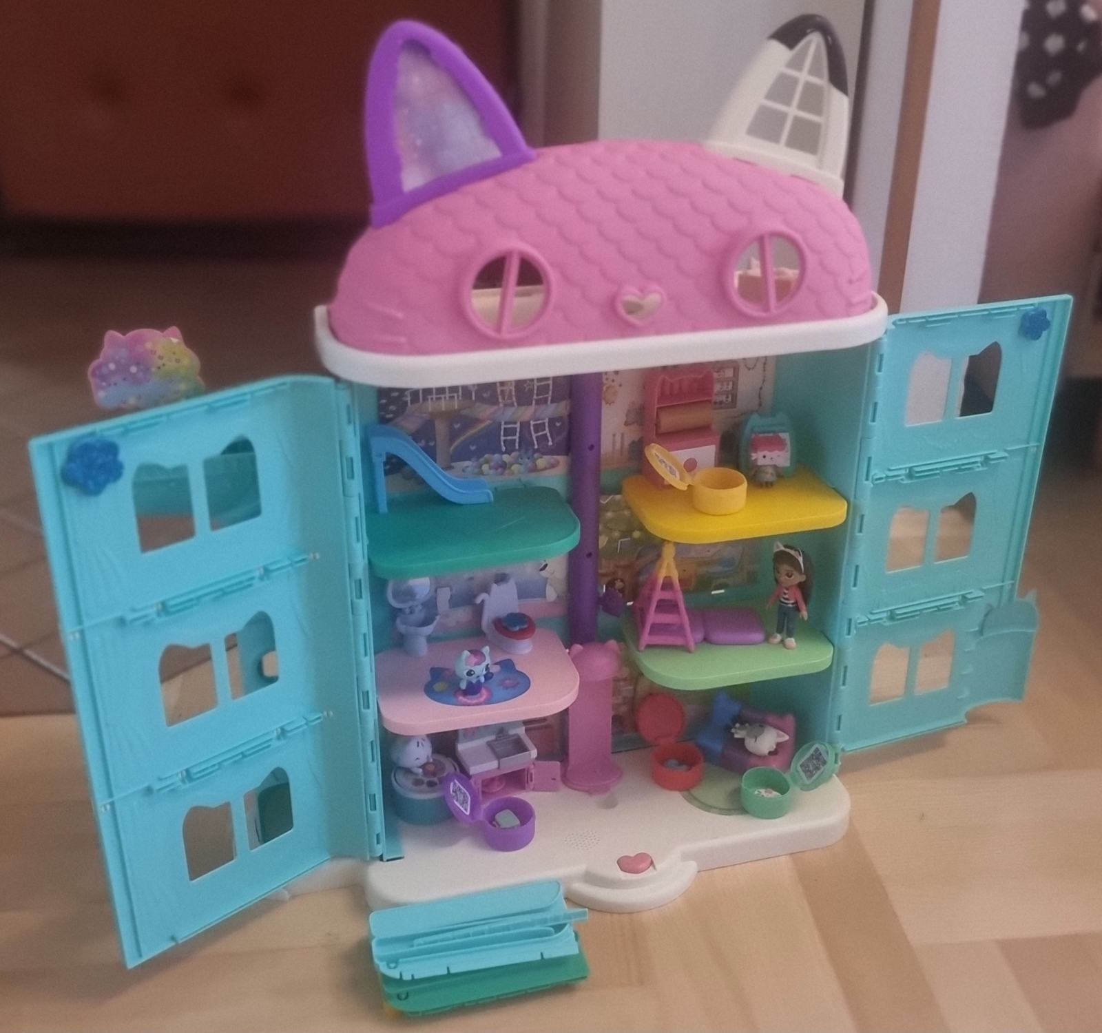 Gabi kuća lutaka (Gabbys dollhouse)