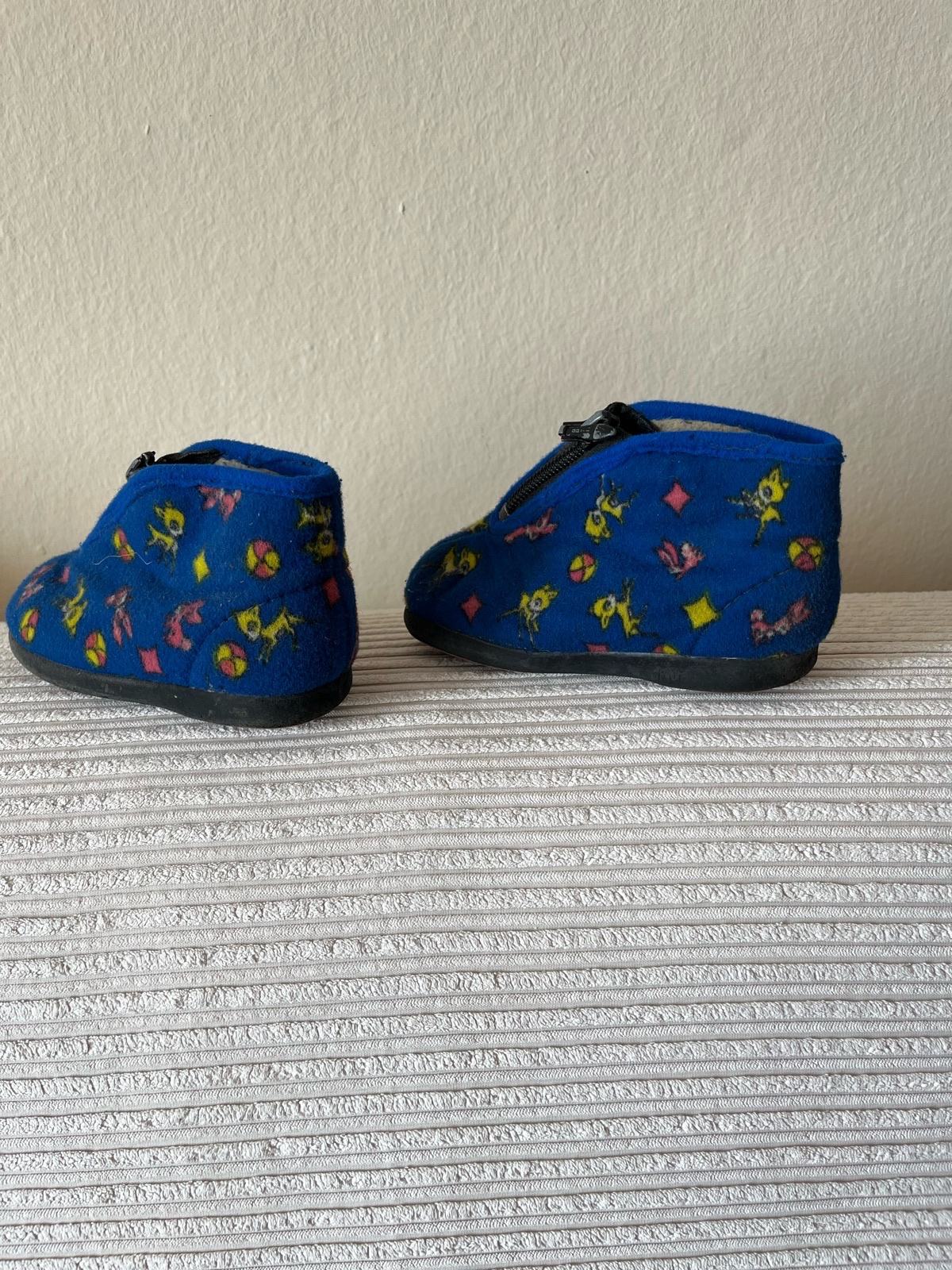 Dječje papuče br.17 , Borovo