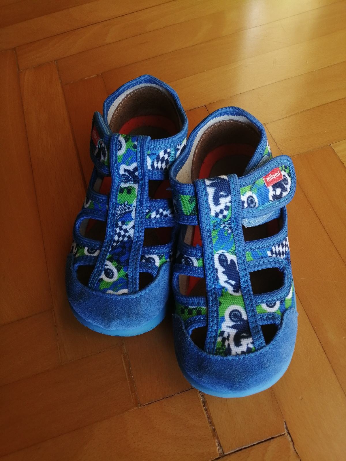 Dječje papuče broj 27