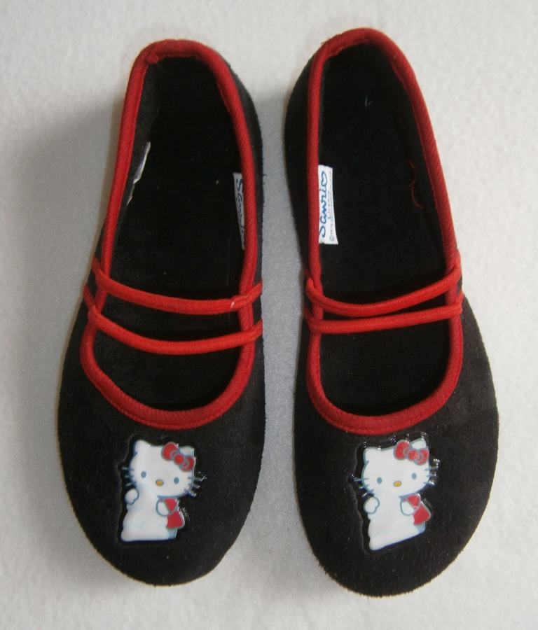 NOVE, NENOŠENE HELLO KITTY PAPUČE, BALERINKE, BR. 34
